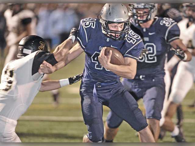 Saugus holds off Golden Valley in finale | Saugus Football